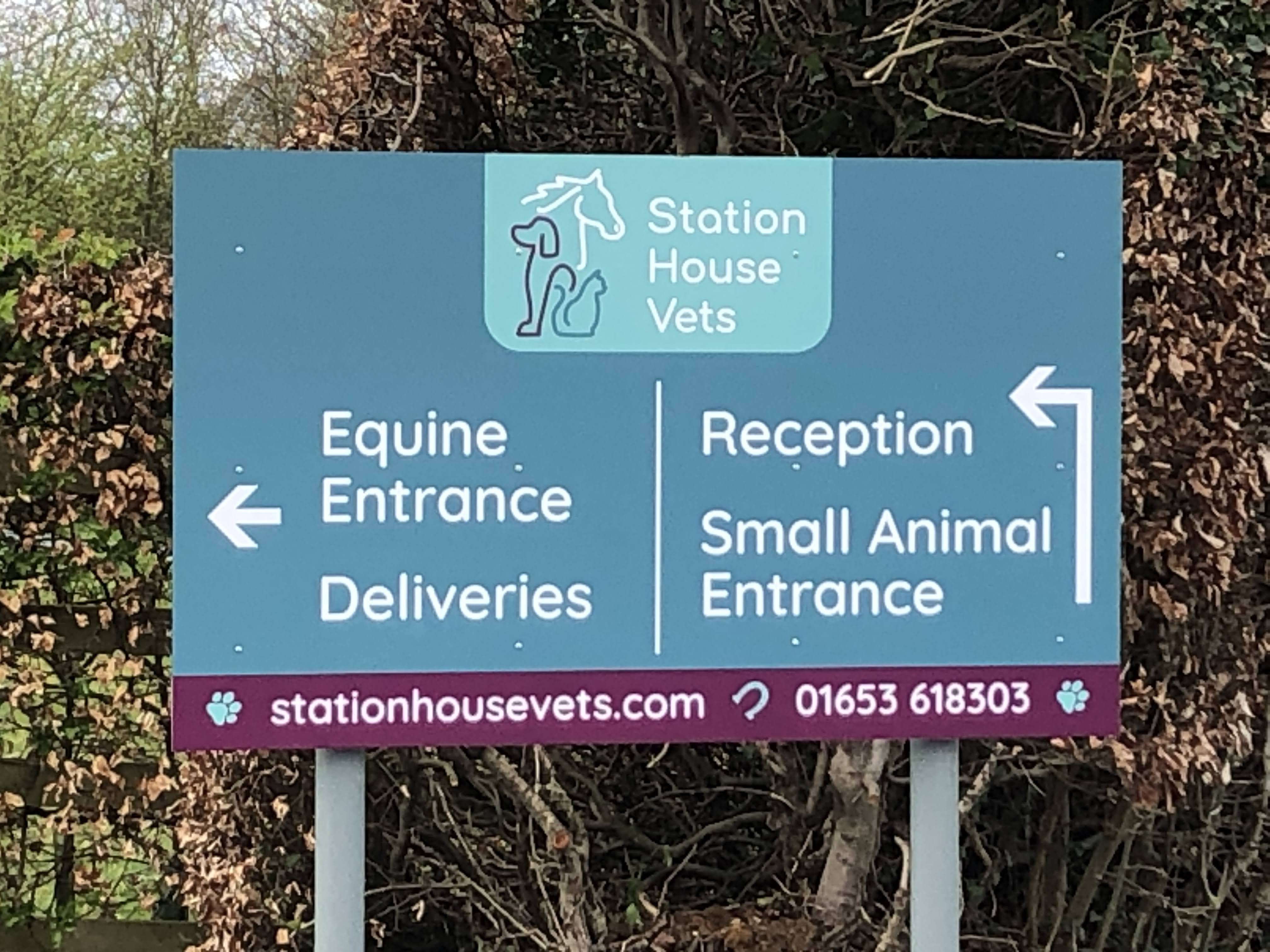 Complete Guide to Wayfinding Signage | Fastsigns