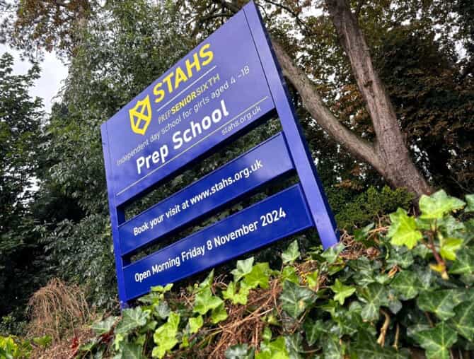 STAHS Road Signs | Case Study | FASTSIGNS® St Albans