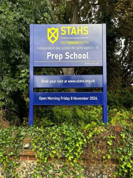 STAHS Road Signs | Case Study | FASTSIGNS® St Albans